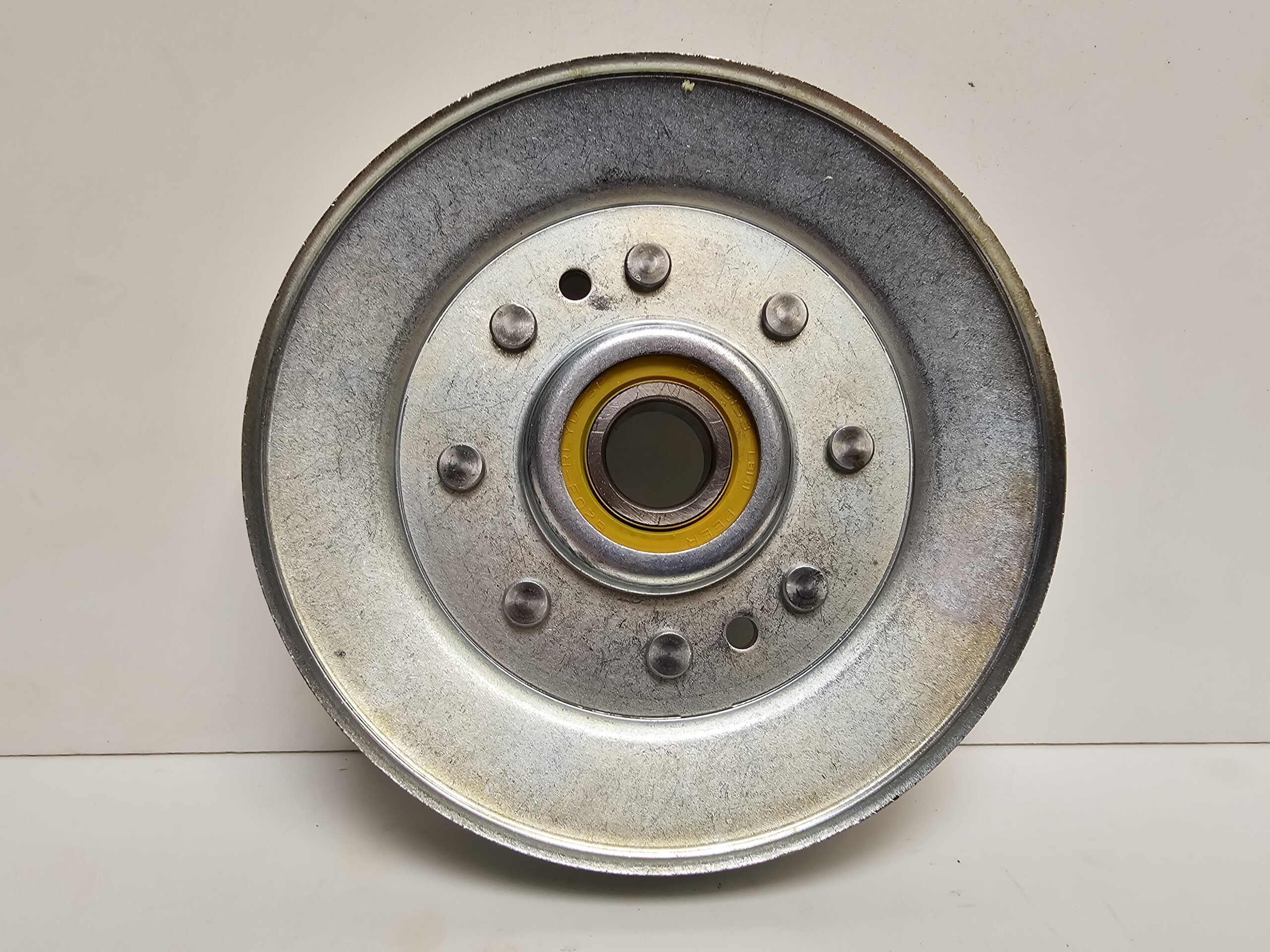 John Deere SHEAVE ASSEMBLY AM147272 - Farol Shop