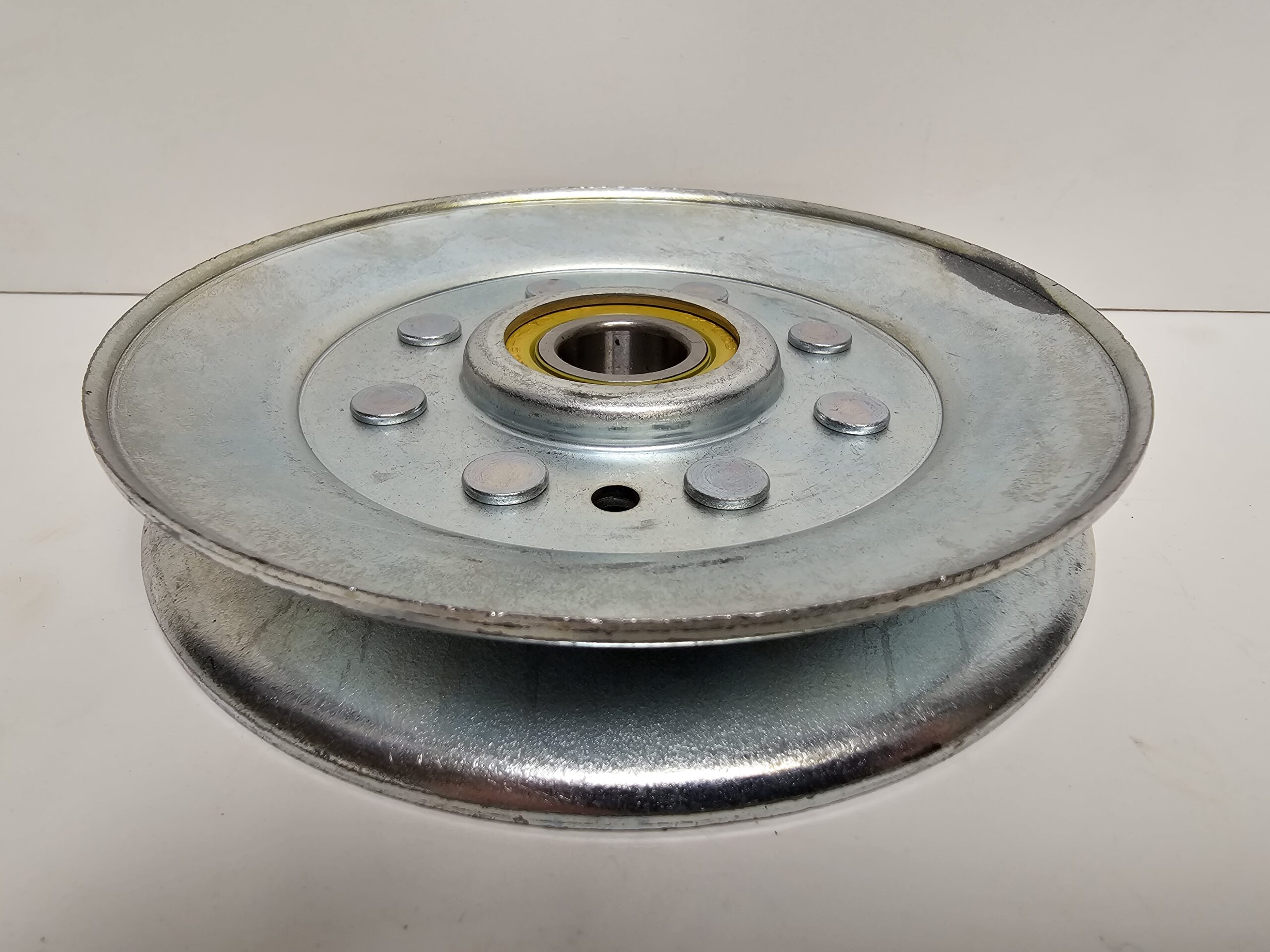 John Deere SHEAVE ASSEMBLY AM147272 - Farol Shop